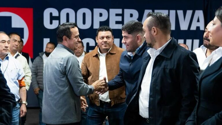 Asamblea de La Cruz Azul refrenda presidencia de Víctor Velázquez ...